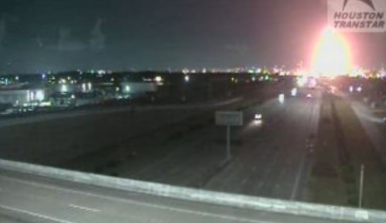 Shell Chemical Company Clarifies Huge Flare in Deer Park